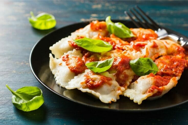 8 Classic Side Dishes You Should Serve With Ravioli - The Rusty Spoon