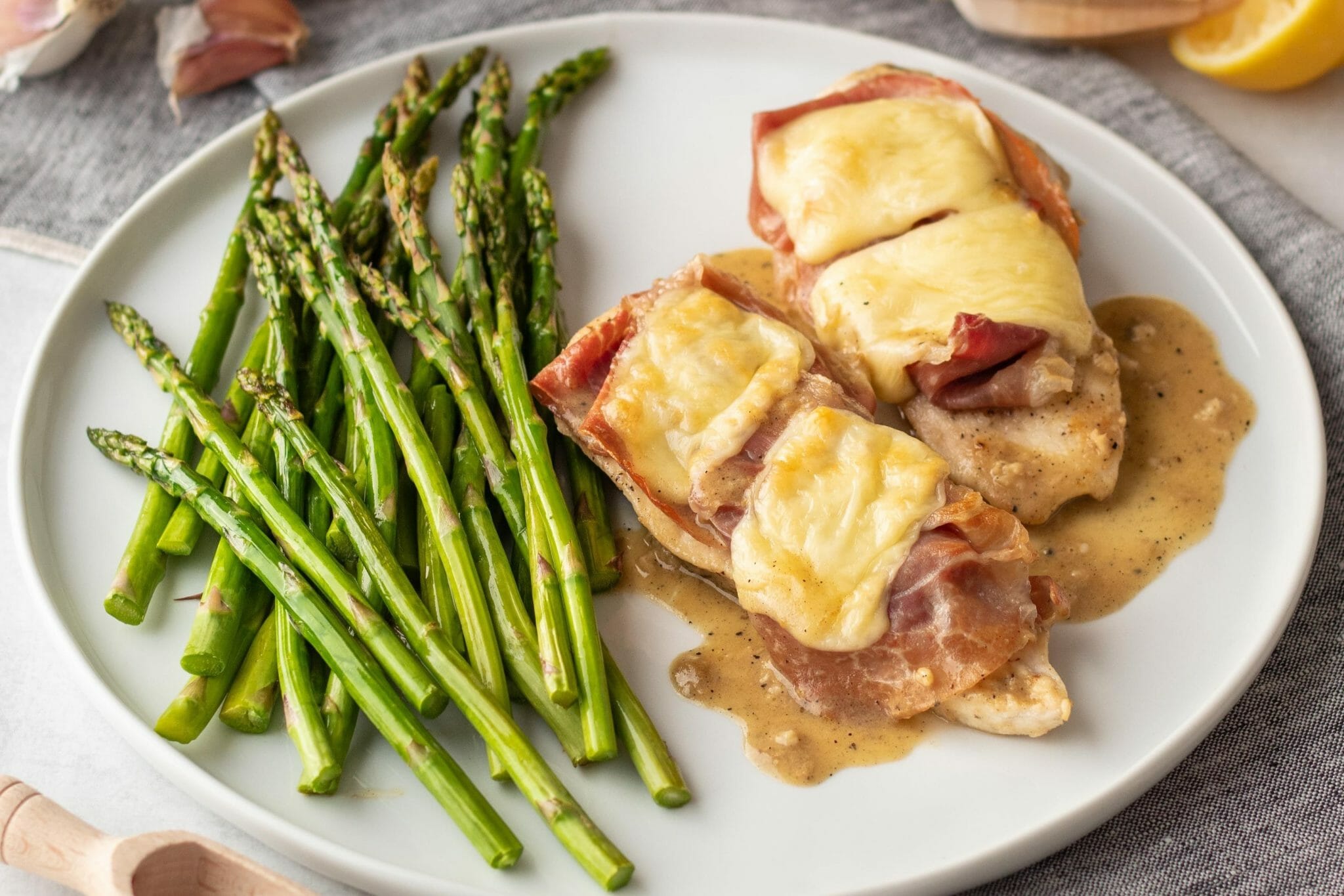 12 Delicious Side Dishes To Serve With Chicken Cordon Bleu - The Rusty ...