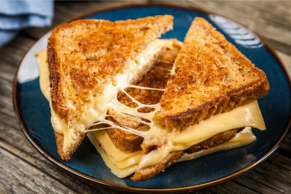 8 Delectable Grilled Cheese Side Dishes To Complement Your Meal - The ...
