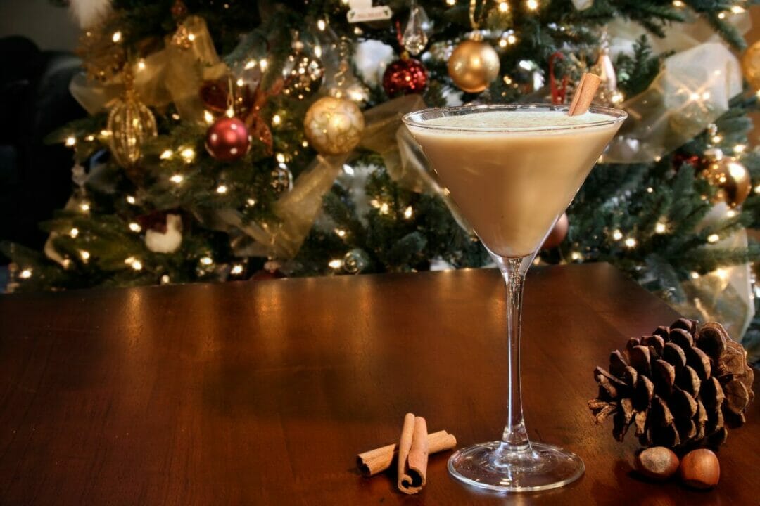 11 Holiday Cocktails: The Best For Celebrating - The Rusty Spoon