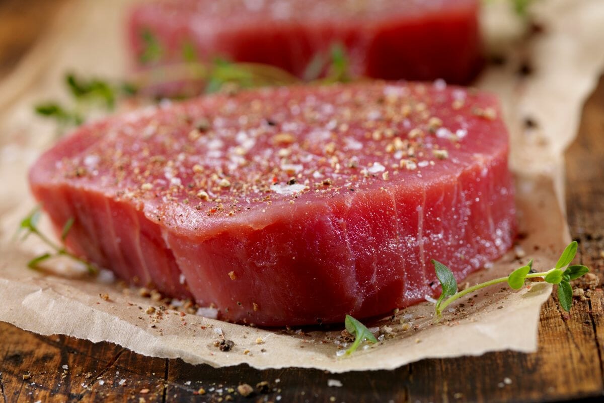 Can You Eat Tuna Steak Raw? - The Rusty Spoon