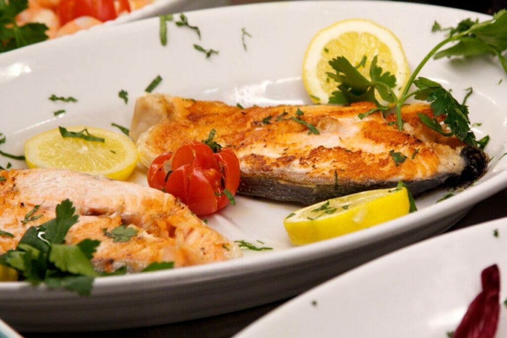 What Does Swordfish Taste Like? Everything You Need To Know - The Rusty ...