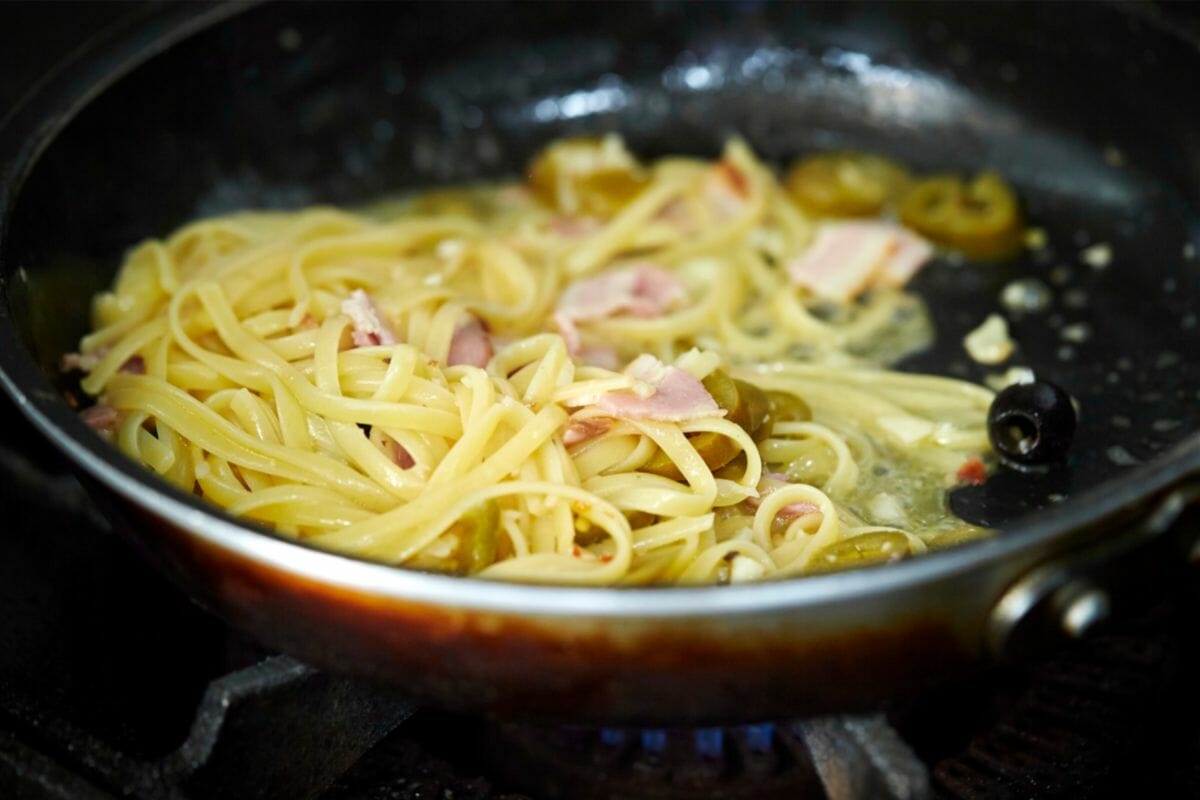 Exactly How Long Does Pasta Last In the Fridge? (Inc. Storage Tips ...