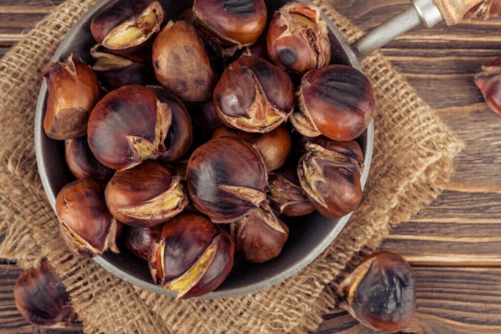What Do Chestnuts Taste Like? (What Is The Texture?) - The Rusty Spoon