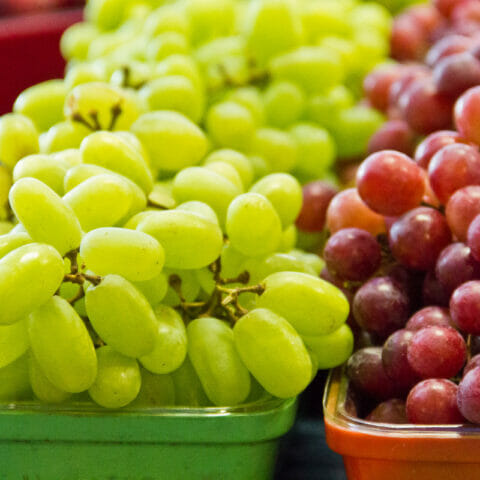 Are Grapes Acidic? And Bad For Acid Reflux? - The Rusty Spoon