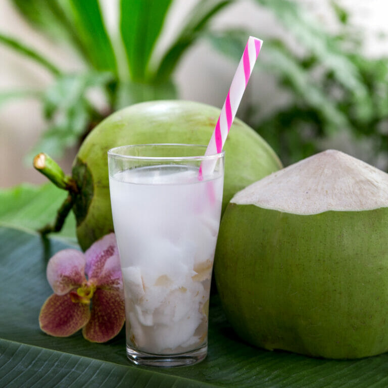 Is Coconut Water Acidic? And Bad For Acid Reflux? - The Rusty Spoon