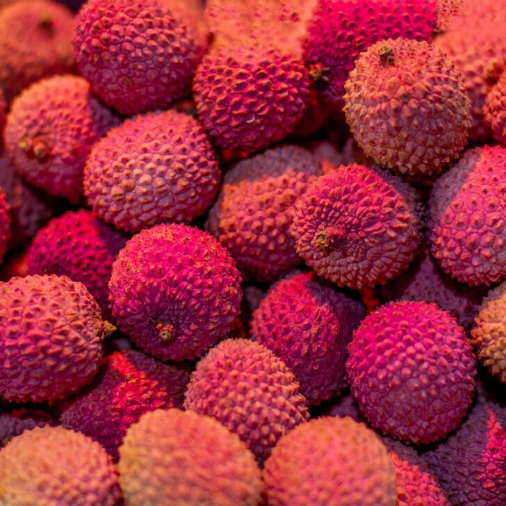 What Does Lychee Fruit Taste Like? - The Rusty Spoon