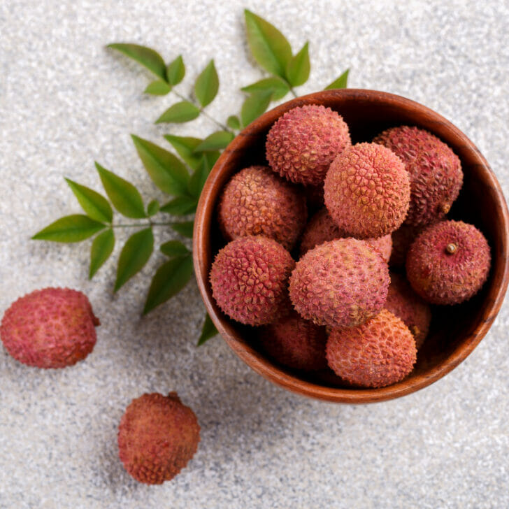 What Does Lychee Fruit Taste Like? - The Rusty Spoon