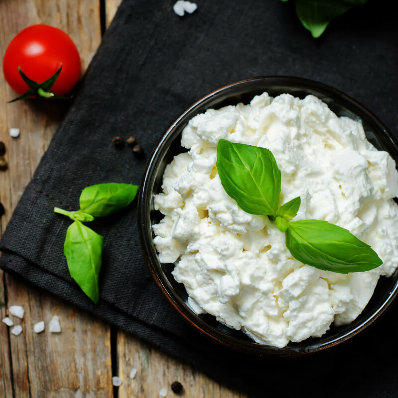 What Does Ricotta Cheese Taste Like? - The Rusty Spoon