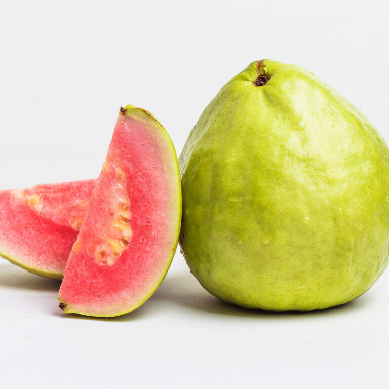 What Does Guava Taste Like? - The Rusty Spoon