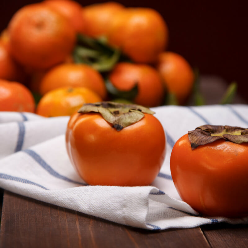 What Do Persimmons Taste Like? - The Rusty Spoon