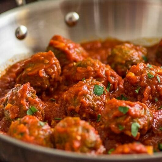 5 Perfect & Distinct Ways To Know How To Cook Frozen Meatballs - The ...
