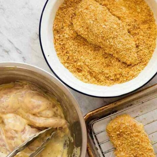 How To Bread Chicken Without Eggs 4 Easy Ways - The Rusty Spoon